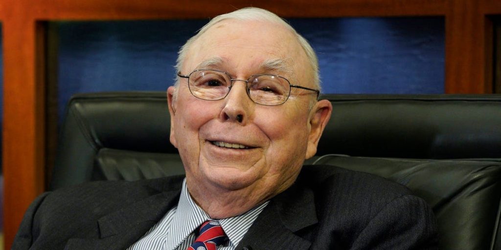 L'investisseur légendaire Charlie Munger a fustigé les joueurs, vanté ...